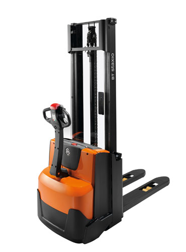 Xe nâng điện bán tự động TOYOTA - BT | Liên hệ UMW Việt NamMNP VIỆT NAM